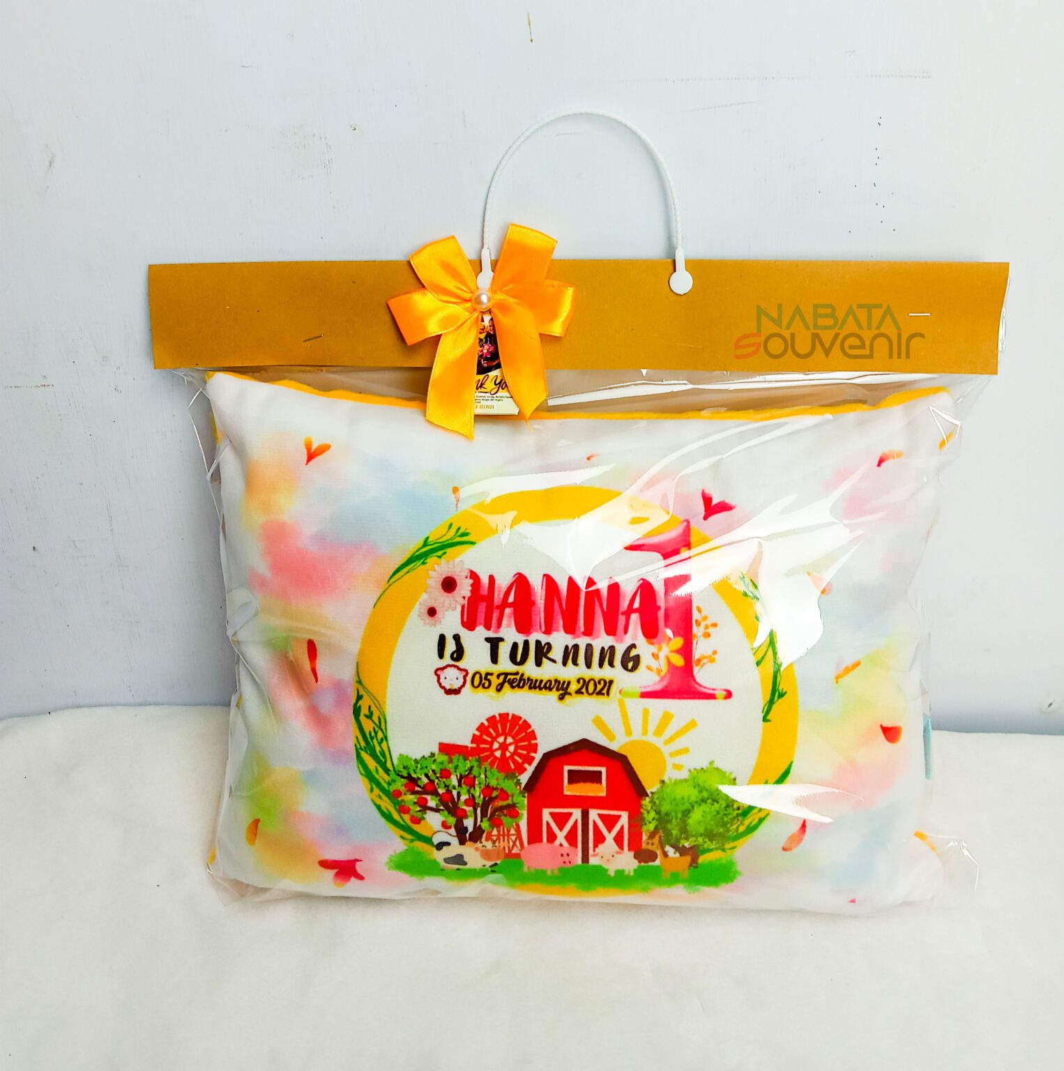 souvenir bantal custom - NABATA SOUVENIR