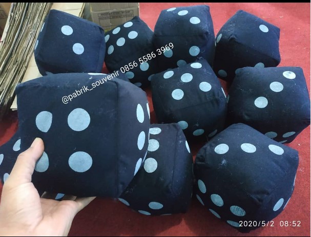 Souvenir Boneka Dadu - NABATA SOUVENIR